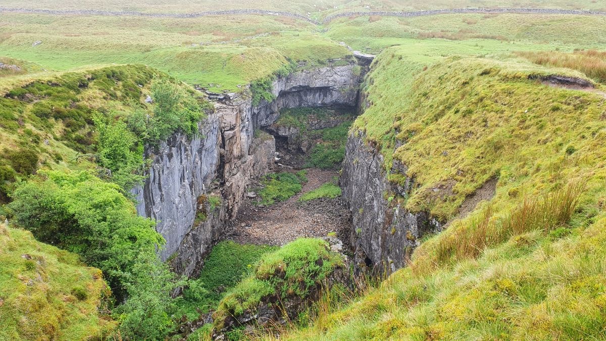 Visit Settle - Adventures - Caving & Potholing
