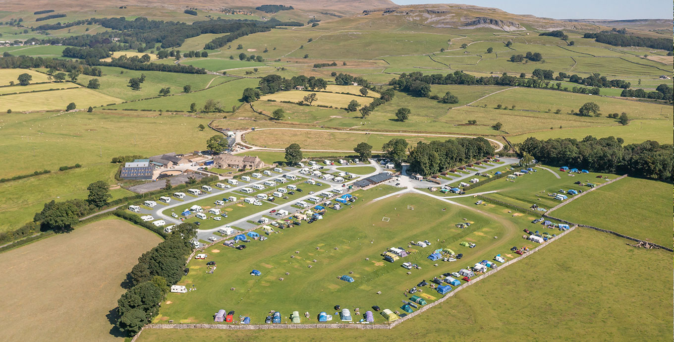 Visit Settle - Orcaber Farm Caravan & Camping Site, Austwick, near Settle