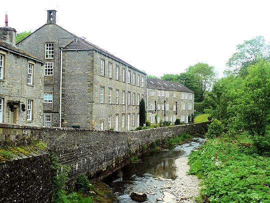 Visit Settle - Walks in the Settle Area