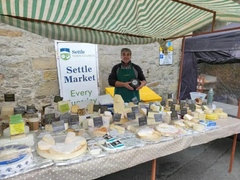 Visit Settle - Settle Market in the Yorkshire Dales